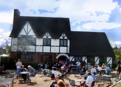 The George Harcourt Inn, NICHOLLS, ACT | Pub info @ Publocation