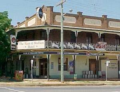 The Ram & Stallion Hotel, BOOROWA, NSW | Pub info @ Publocation